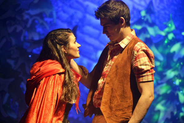 PANTO REVIEW: Red Riding Hood | monstagigz